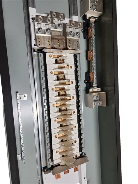 400 Amp Panelboard Main Lug Nema 3r 480277v 3ph 4w 42 Cir Cubus Tx