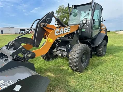 Case 221f Compact Wheel Loader For Sale Eq0034575