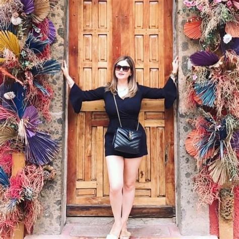 Sandy Peña Sandy Pd • Threads Say More