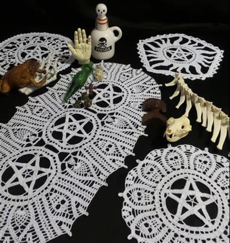 Diy Crochet Projects Yarn Projects Crochet Crafts Yarn Crafts