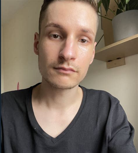 Schwuler Masseur Hermann Spanking Fit