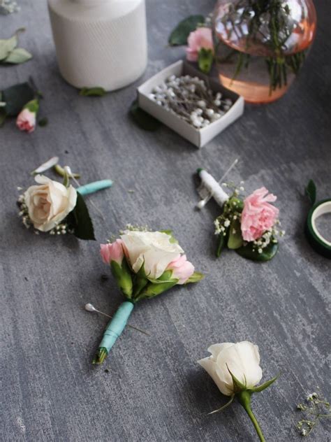 How To Make A Boutonniere For Your Wedding Day