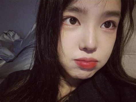 아이유회사 걸그룹 연습생 출신 스트리머