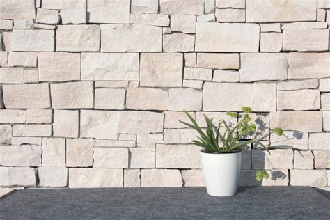 White Sandstone Exterior Decorative Stacked Stone Wall Cladding Cement