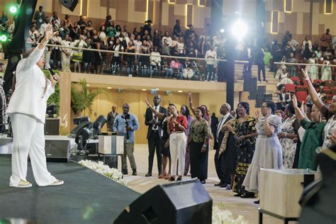 Akari Ku Mutima Wa Josh Ishimwe Uririmbye Ins Rwanda Rwot