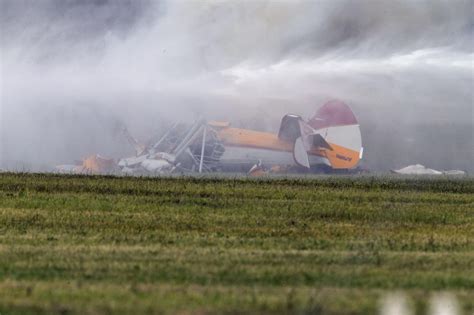 Moment Of Impact That Killed Wing Walker Jane Wicker Rnsfl