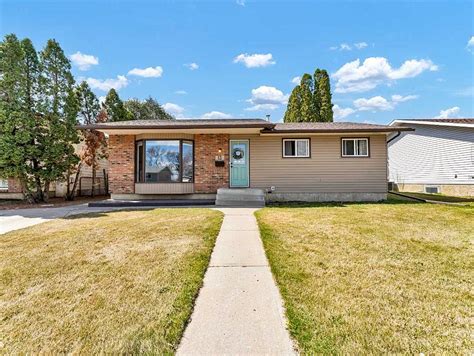 13 E Cunliffe Cres Se Medicine Hat Ab T1b 1k6 Mls A2217083 Zillow
