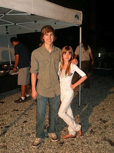 Picture Of Bella Thorne In Forget Me Not Bella Thorne 1338578798