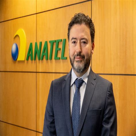 Anatel Proseguirá El Debate Sobre Las Normas De Compartición De Postes