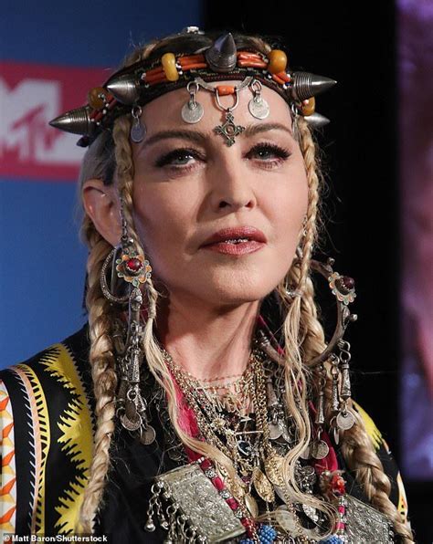 Plastic Surgeons Weigh In On Madonna S Unrecognizable Face Likely Had A