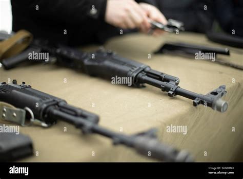 Military Training In Russia Firearm Shooting Training Machine On