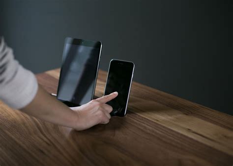 Artifox Unveils Flat Pack Wooden Furniture