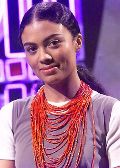 Amel Larrieux