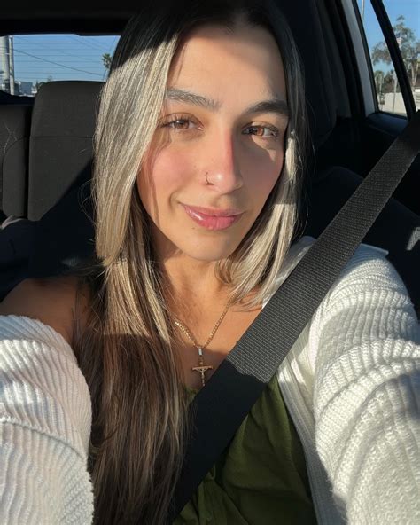 Laura Angel Lauraangel31 • Instagram Photos And Videos