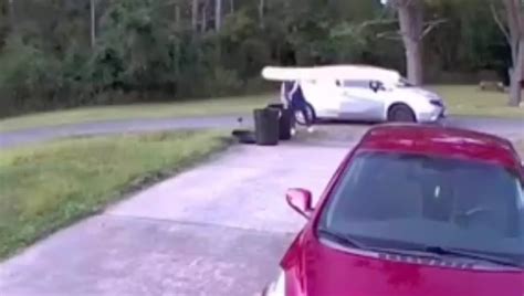 Doordash Driver Delivers Food Before Returning To Write ‘strange Code