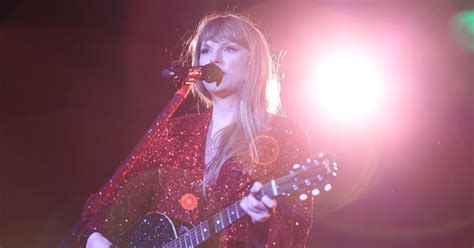 Vulgar Taylor Swift Ai Deepfakes Are Wake Up Call As Experts Demand