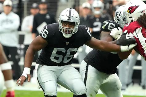 Dylan Parham Had Up And Down Rookie Season With Raiders Yahoo Sports