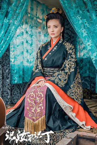 《识汝不识丁》孙茜霸气出场网友惊呼：狠角色！ 搜狐娱乐