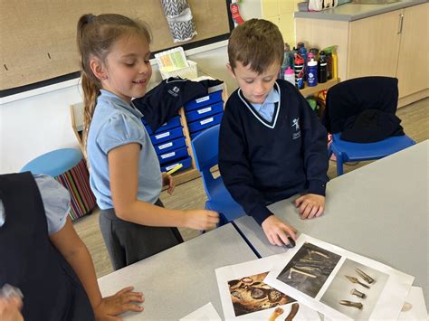 Year 3 Exploring Artefacts From The Stone Age Delph Side Community