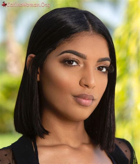 Dominican Women Read This Guide Before Dating Them