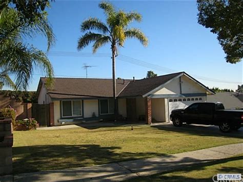 678 Olive Ave Brea Ca 92821 Redfin