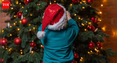 Merry Christmas 2025 Top 50 Wishes Messages Greetings And Quotes To