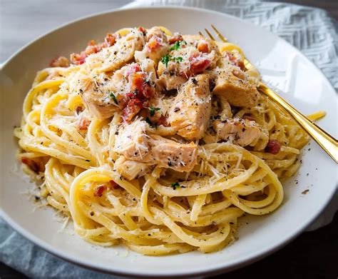 Delicious Chicken Carbonara Pasta Recipe