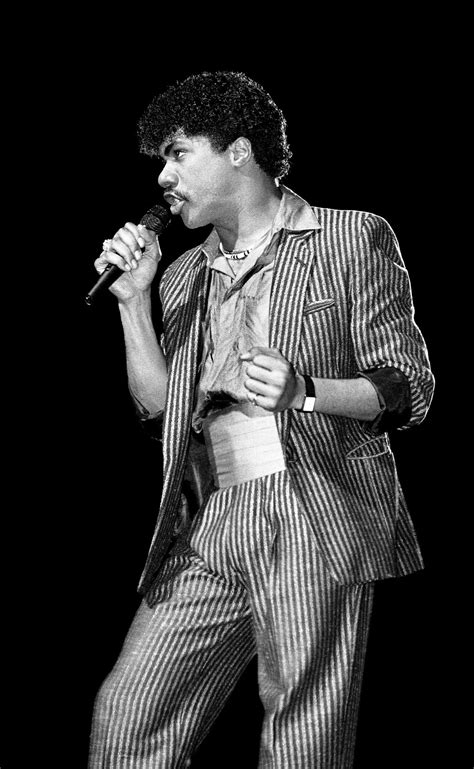 Wayne Lewis Singer With The Randb Mainstay Atlantic Starr Dies At 68 The New York Times