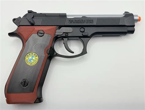 Resident Evil Samurai Edge Beretta 92f Prop Jill Valentine 3d