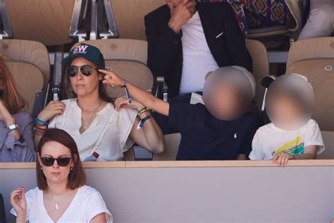 Photo La Compagne De Raphaël Glucksmann A Partagé Un Bon Moment Avec