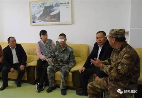 杜富国和王静杜富与王静王静一大山谷图库