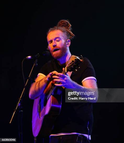 1780 Newton Faulkner Photos And High Res Pictures Getty Images