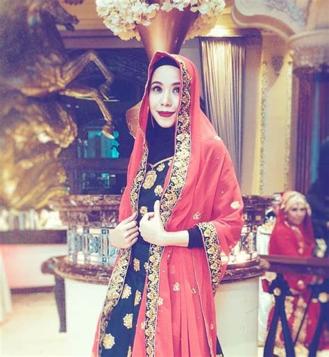 Dai Syed Kahwin Ini Biodata Isterinya Pengacara Hana Ismail Iluminasi