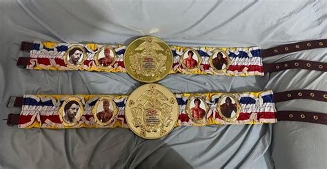Cinturón De Campeonato Mundial De Peso Pesado Del Premio Ring Magazine