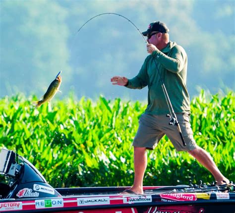 Shallow Water Bass After The Spawn How Pros Target Giants Post Spawn