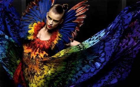 Download Woman Fashion Hd Wallpaper