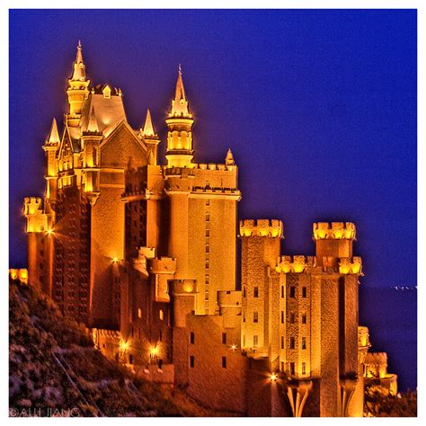 大连城堡 Dalian Castle Taken 2008 09 26 Dalian China Alli Jiang
