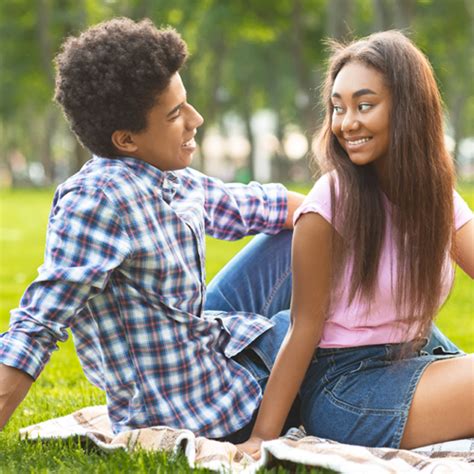 Help My Partner Is Blackmailing Me Love Is Respect