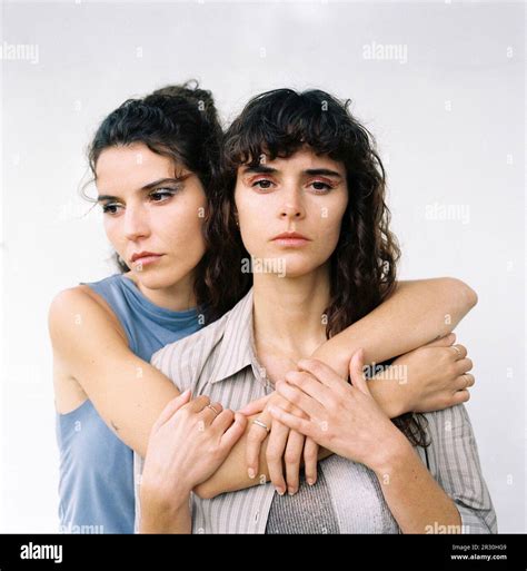 Joana Vilapuig And Mireia Vilapuig In Selftape Directed By Barbara Farre Credit Filmin