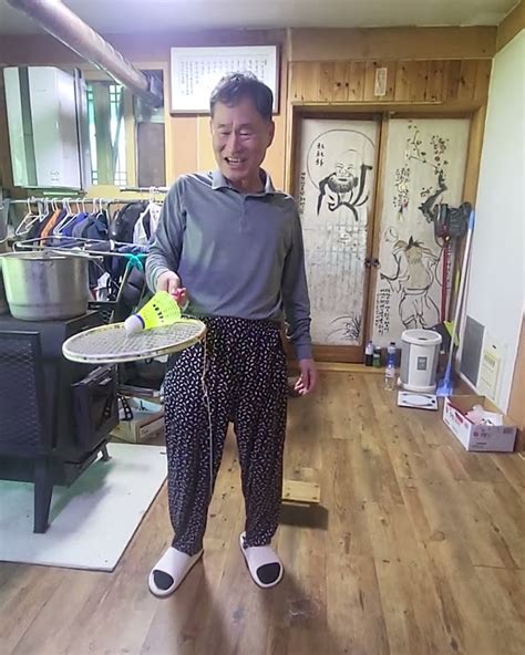 환갑선물 혼자치는 배드민턴 환갑 배드민턴 셔틀콕 Youtube