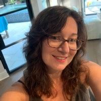 Lauren Lind Production Project Marketing And Office Manager