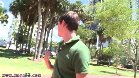 Gay Men Erection In Public Hot Gay Public Sex Eporner