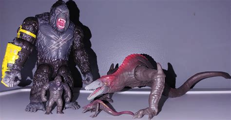 Kong Vs Skull Crawler Past And Present By Superkaijuhorrorgal On
