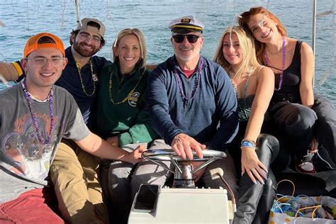 Marlee Matlin Is Going To Be A Grandma