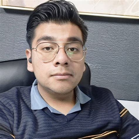 Angel Cruz Taco Espacial • Threads Say More