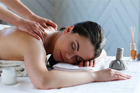 Swedish Massage Vs Deep Tissue Massage Kaizen Health Group