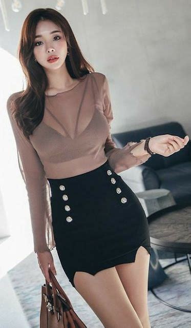 Tight Skirts Page Asian Ladies In Tight Skirts 35 Tight Skirt