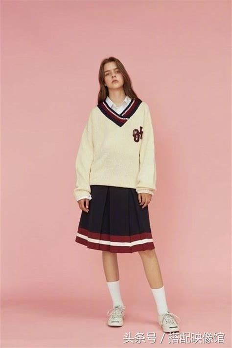 秋冬穿搭｜美式校园运动风搭配参考，真正的酷帅少女style 每日头条