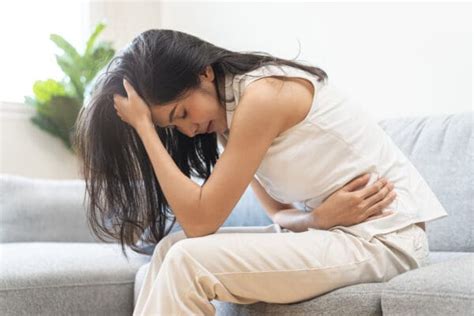 How To Treat Ovarian Cysts What Every Woman Should Know