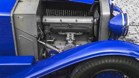 The Smallest Displacement Inline Six Ever Produced